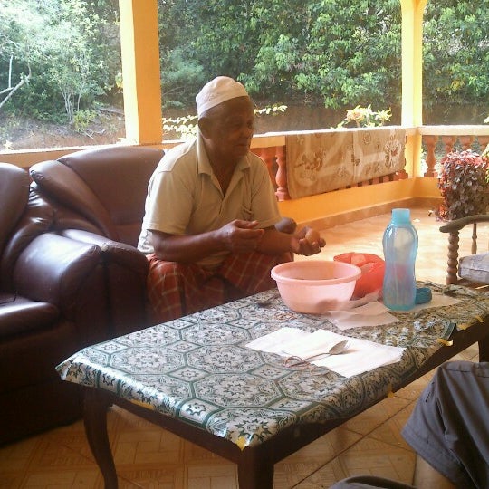 Balai Raya Kg Melayu Raya - 18 visitors