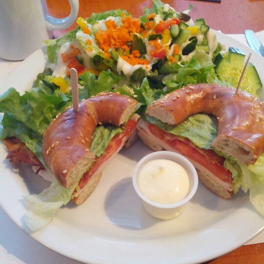 Bagel Du Vieux Sainte-Rose - Sainte-Rose - 10 tips from 70 visitors