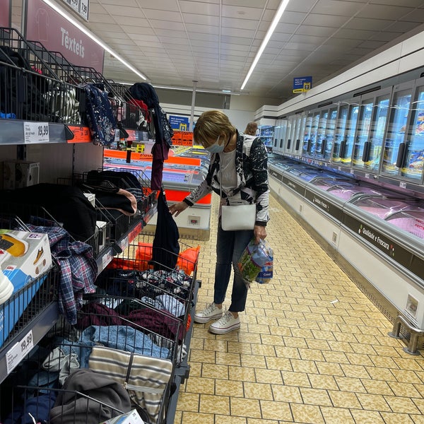 Lidl - São João de Brito - Av. Rio de Janeiro, 26