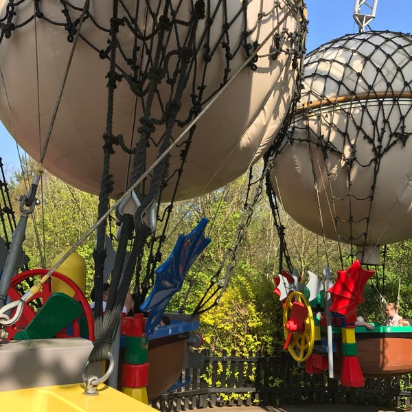 Balloon School - Attraction