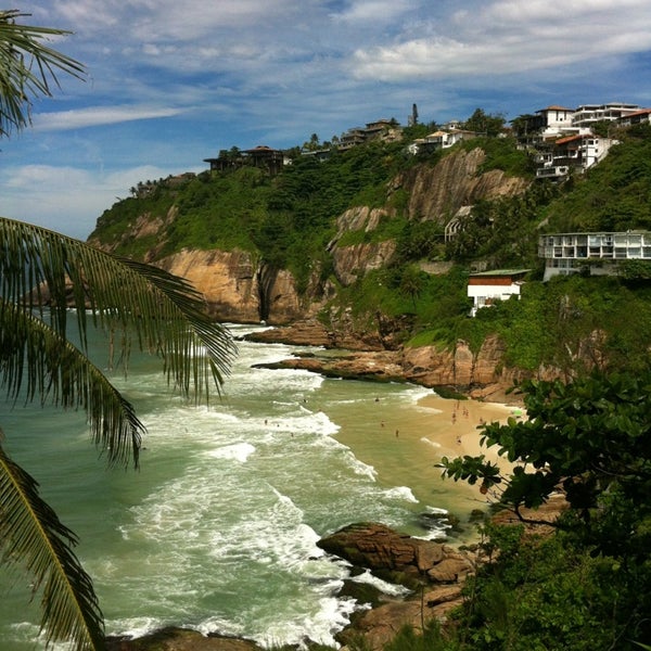 Praia da Joatinga - Beach in Joá