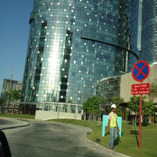 Boutik Mall - Sun Tower, Reem Island