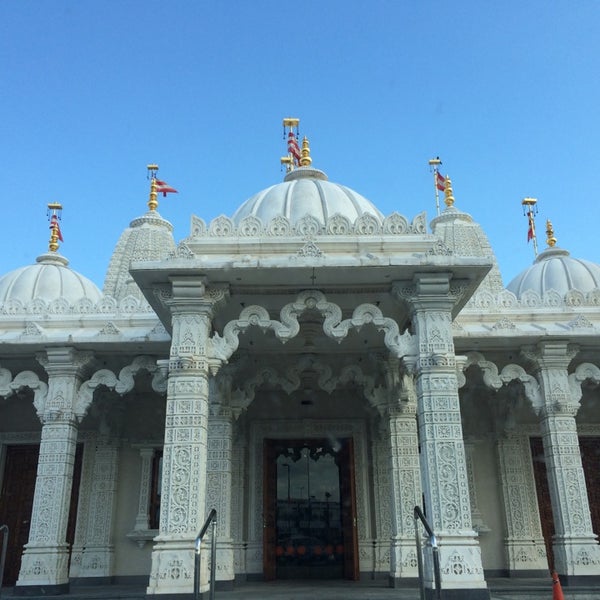 BAPS Shri Swaminarayan Mandir - Hindu Temple in Leicester