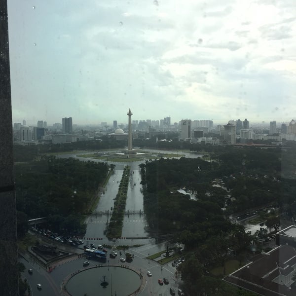Menara Radius Prawiro - Gedung Pemerintah di Jakarta Pusat