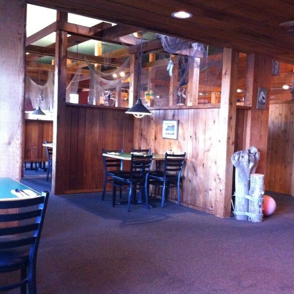 Photos at Homeport Restaurant & Lounge - Ocean Shores, WA