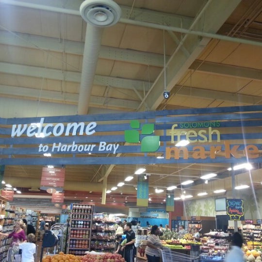 Harbour Bay Shopping Plaza - Nassau, New Providence District