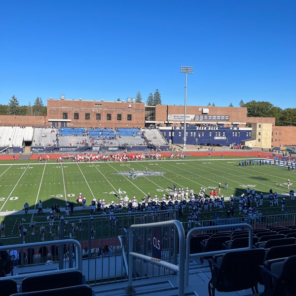 Cowell Stadium - Durham, NH