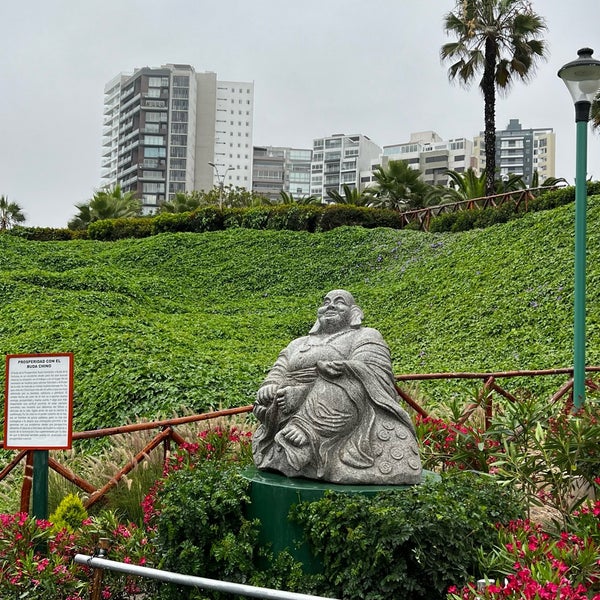 Parque Chino De Miraflores - Miraflores, Lima