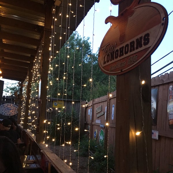 Hunter's Pub - Houston, TX