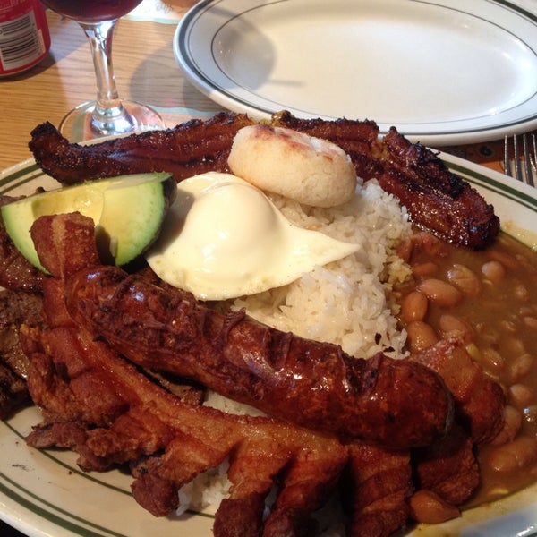 Pollos a La Brasa Mario - 6201 Woodside Ave