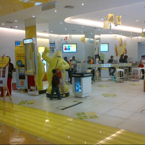 Photos at DiGi Centre (DiGi Store) - Alamanda Shopping Centre, Jln ...