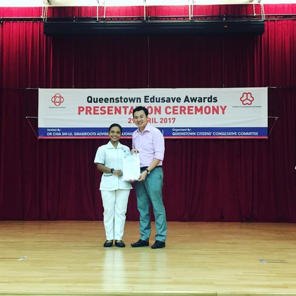 Leng Kee Community Centre (CC) - Government Building in Singapore