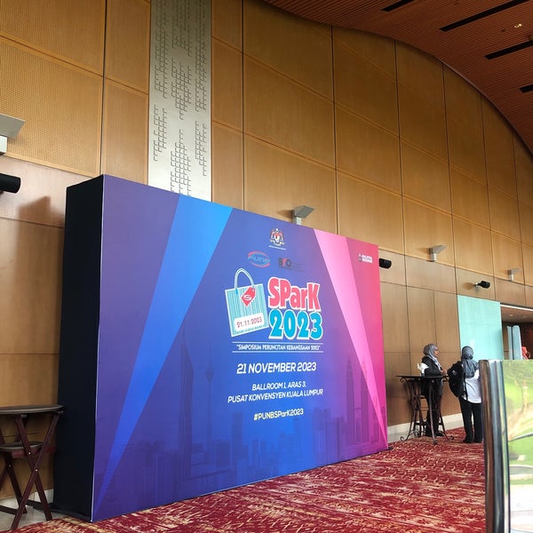 Kuala Lumpur Convention Centre (KLCC) - Convention Center in Kuala ...