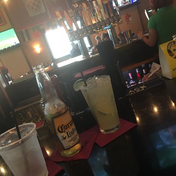 Gus' Bar & Grill - The Fan - 34 tips from 1317 visitors