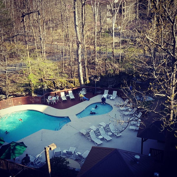 Tree Tops Resort Gatlinburg - Gatlinburg, TN