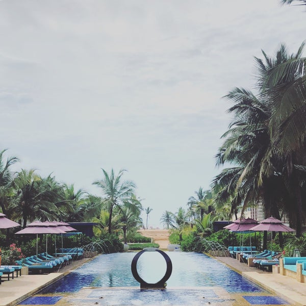 Azaya Beach Resort - 30 visitors