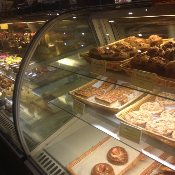 Cocola Bakery - Bakery