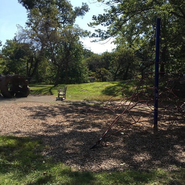 Bruce Park Playground - Playground