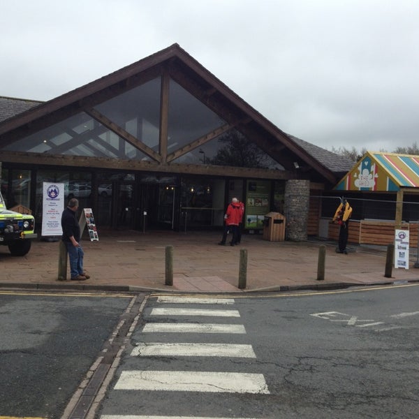 Tebay Southbound Motorway Services (Westmorland) - Penrith, Cumbria