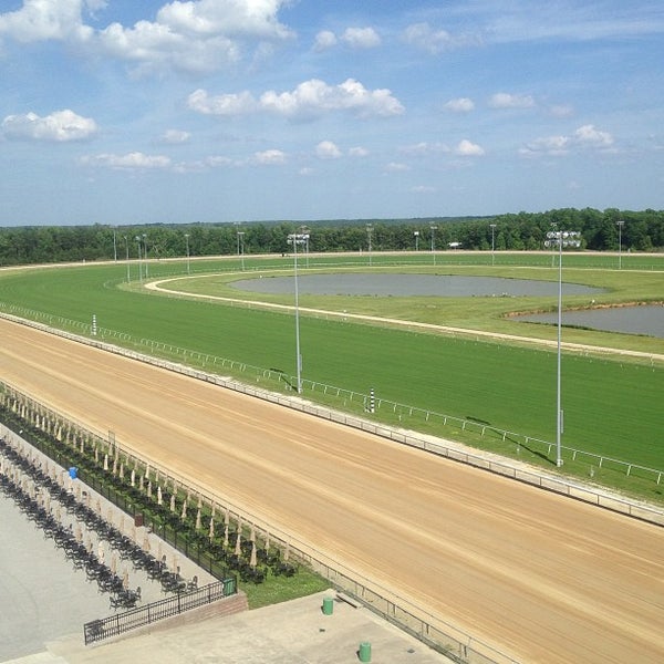 Colonial Downs - 11 tips