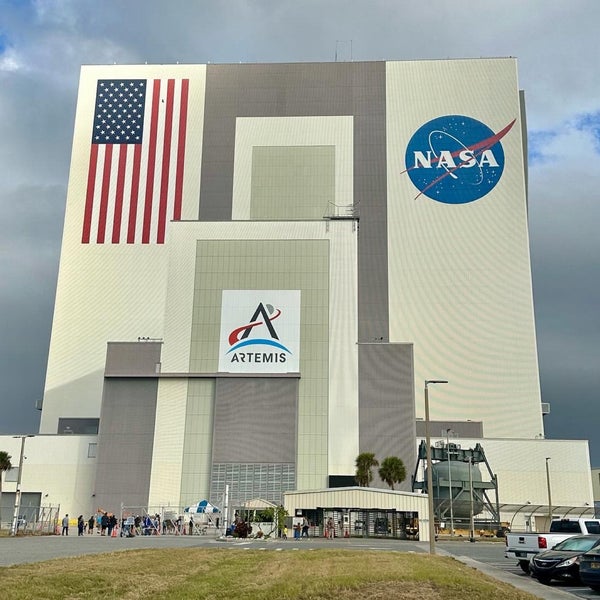 Vehicle Assembly Building (VAB) - VAB Rd