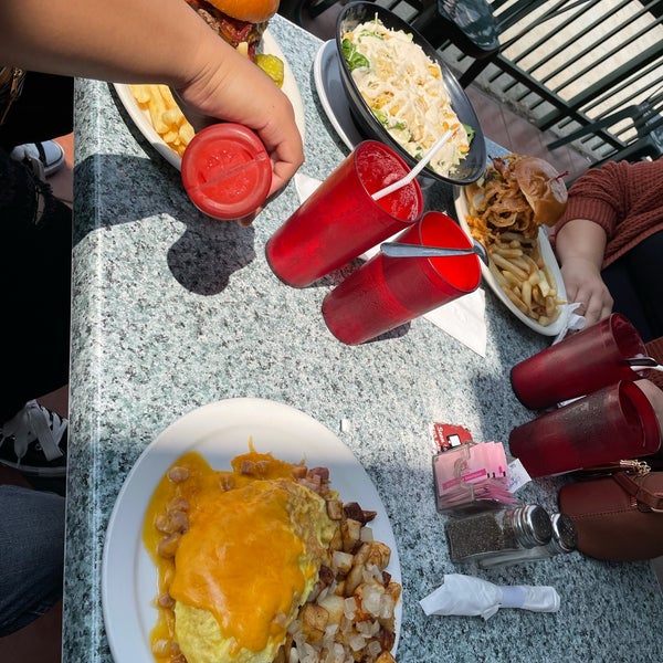 Ramona Cafe - 19 tips