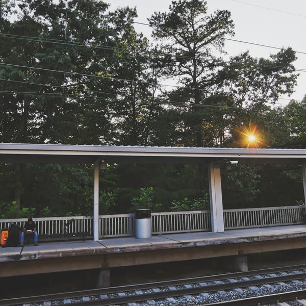 Photos at BWI Amtrak/MARC Rail Station (BWI) - Rail Station in Linthicum