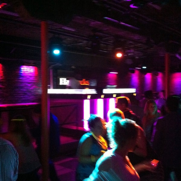 Flashbacks Nite Club - Night Club in Kelowna