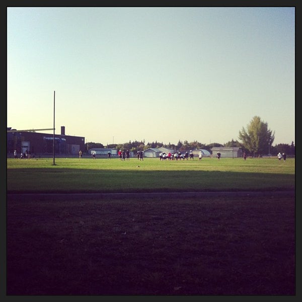 Mount Royal Collegiate - Mount Royal - Saskatoon, SK