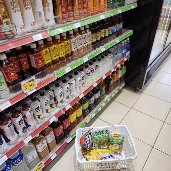 Teso Life - Convenience Store in Flushing