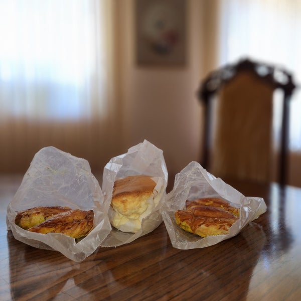 Yeh's Bakery - 9 tips from 596 visitors