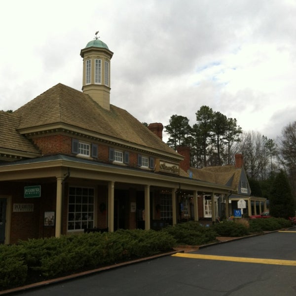 River Road Shopping Center - Richmond, VA