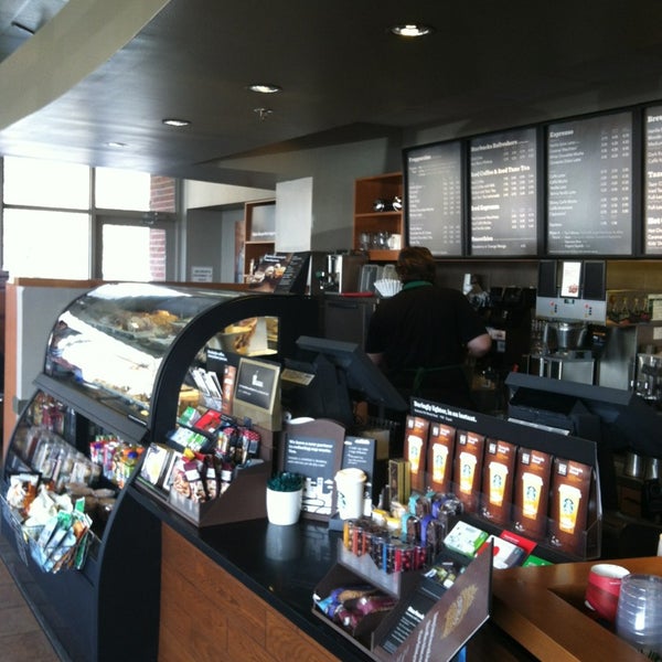 River Road Shopping Center - Richmond, VA