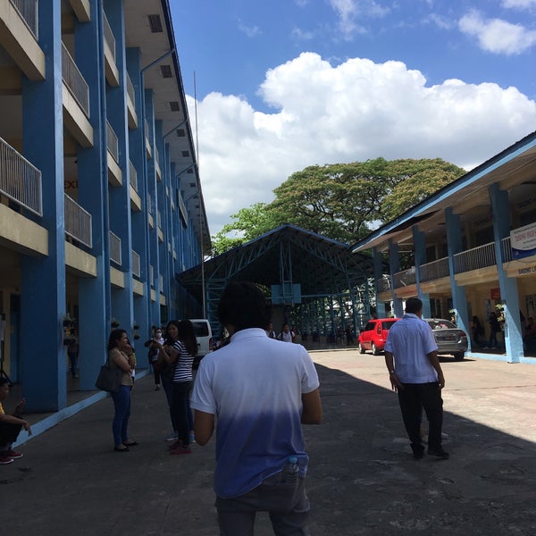 Tañong High School
