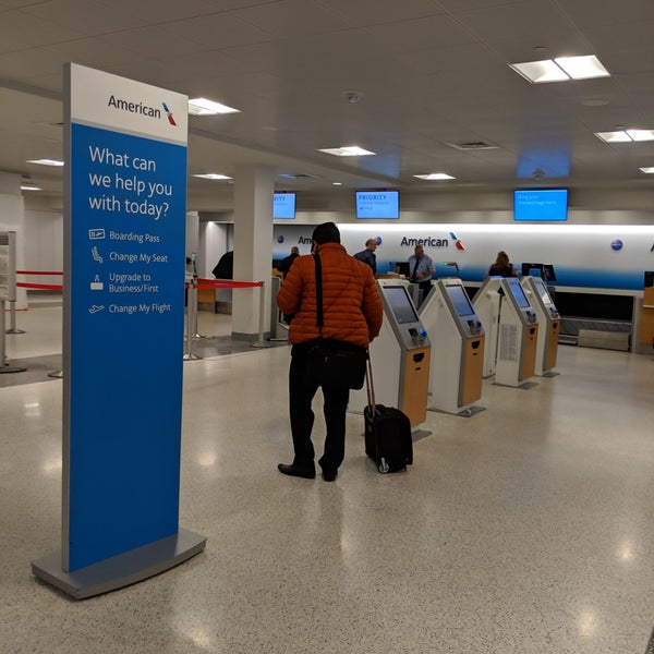 American Airlines Ticket Counter - Jeffries Point - 5 tips from 744 ...