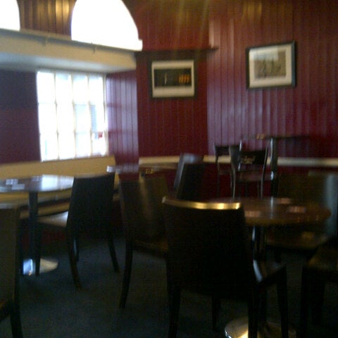 The Rock Inn - 1-2 Broad St