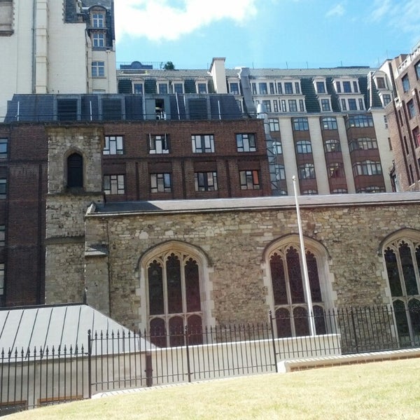 The Queen's Chapel of The Savoy - Charing Cross - 1 tip