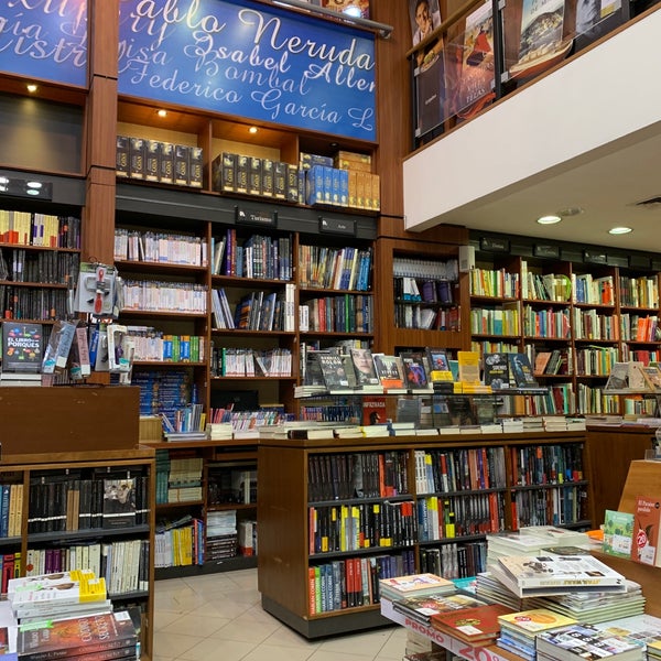Librería Antartica - Bookstore in Viña del Mar