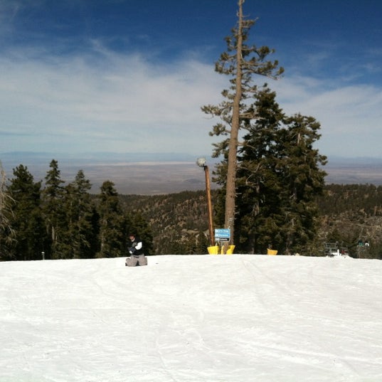 Mountain High Ski Resort (Mt High) - Ski Area in Wrightwood