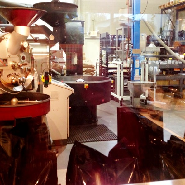 Moja Coffee - Café in North Vancouver