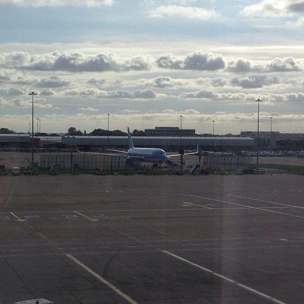 Gate 211 - Airport Gate in Manchester
