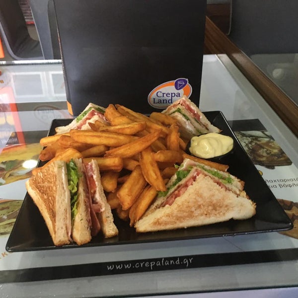 Crepaland Glyfada - Creperie in Γλυφάδα