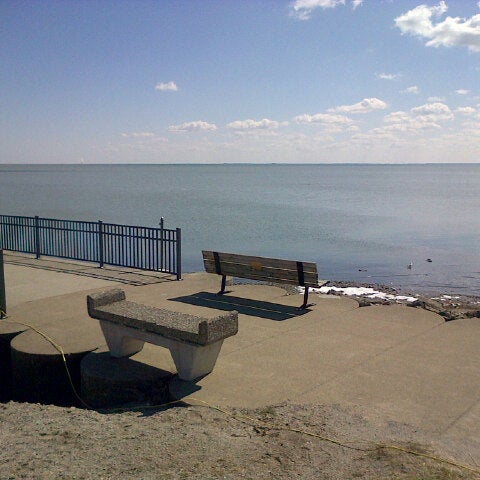 City of Luna Pier - City