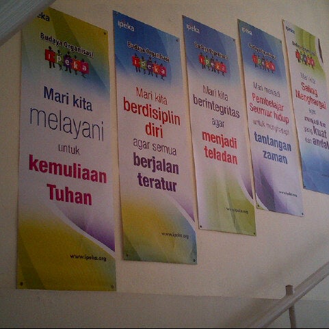 Photos at Sekolah Kristen IPEKA Puri - Kembangan - 10 tips from 895 ...