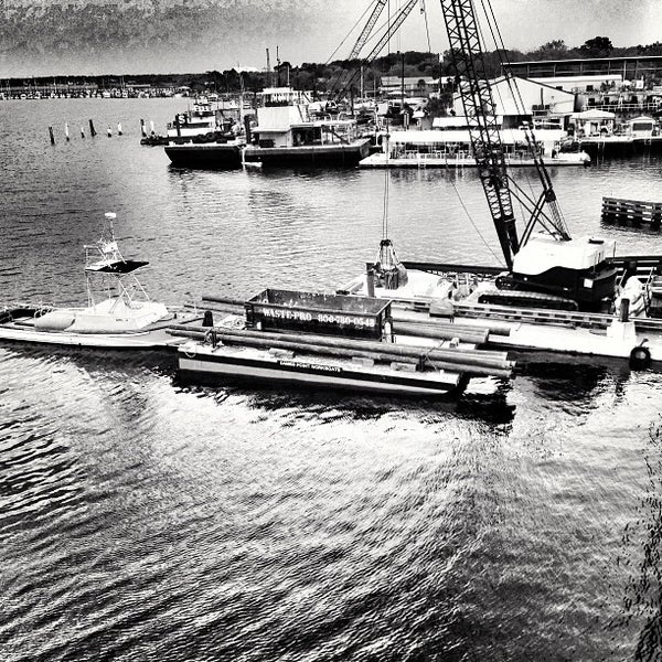 Commercial Diving Academy - Trade School