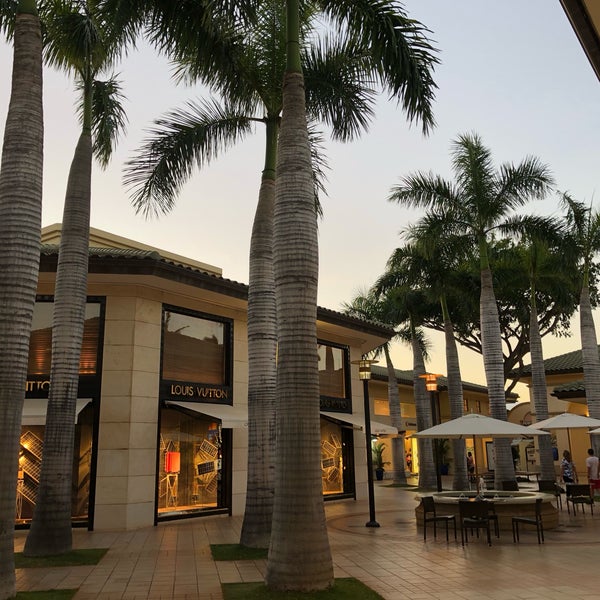 Photos at The Shops at Wailea - 31 tips