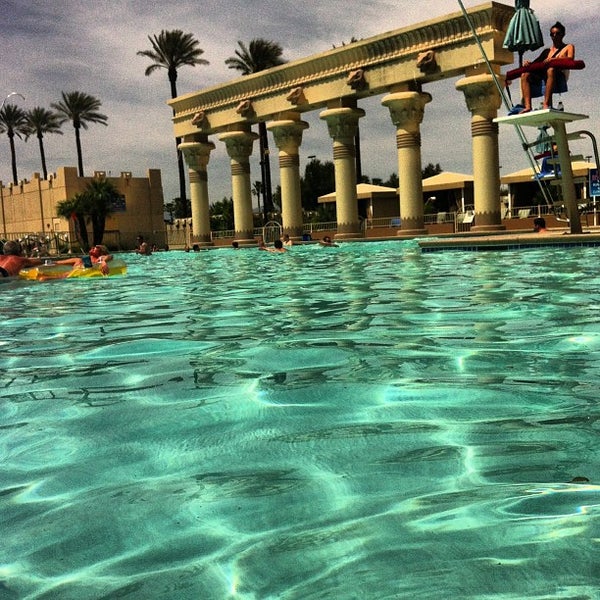 Photos at Luxor Oasis Pool Bar - Hotel Bar