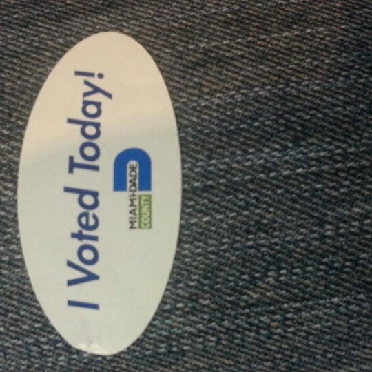 Joseph Caleb Center - Structure