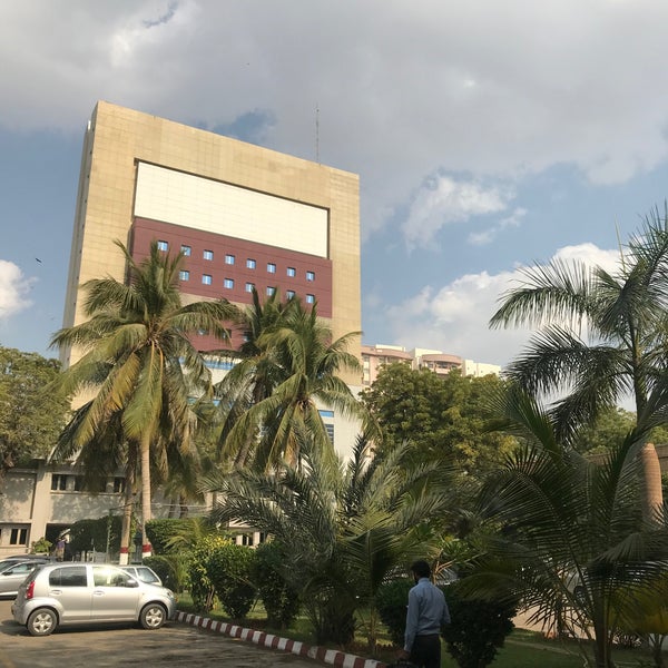 IBA City Campus - Kiyani Shaheed Road, Garden, Saddar