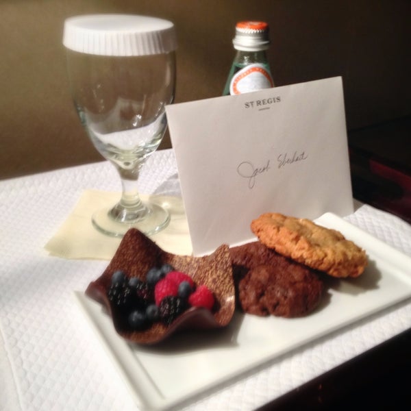 The St. Regis Houston - 24 tips